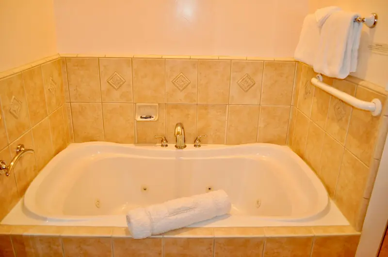 Rooms in Cayucos, CA | Cayucos Sunset Inn Bed & Breakfast